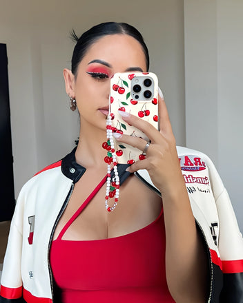 The Difference Between Hard Shell & Soft Shell Cases: Complete Breakdo